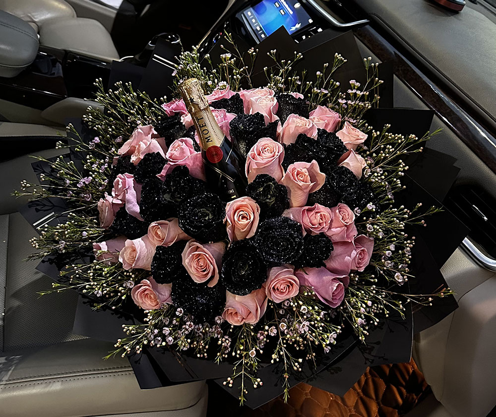 Bouquets Archives - UniqueFlowersNY